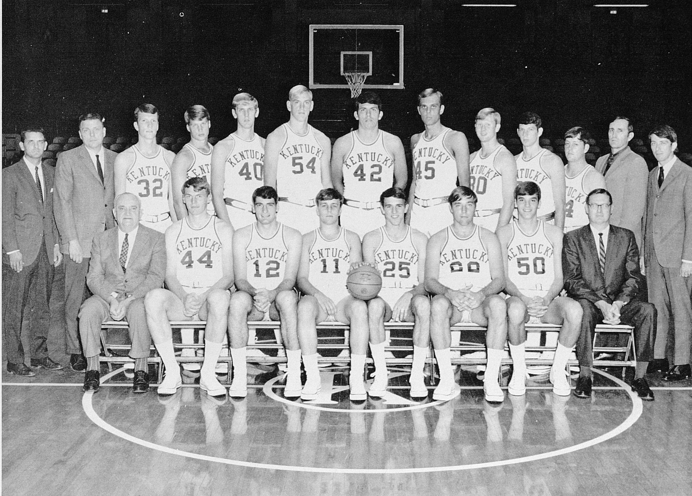 1969-1970 Kentucky Basketball Schedule - Walter's Wildcat World - All ...